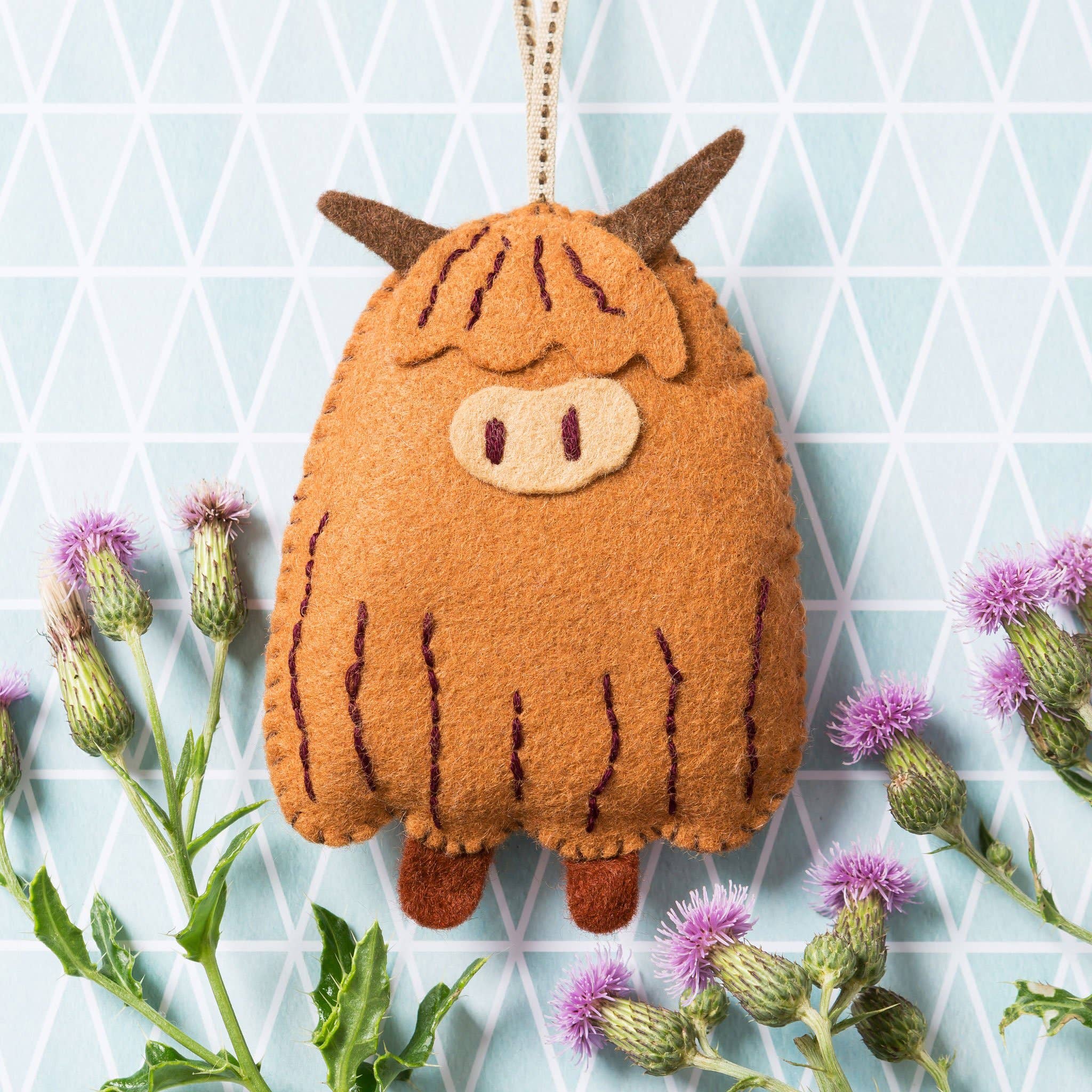 Highland Cow Felt Craft Mini Kit by Corinne Lapierre Limited – The ...